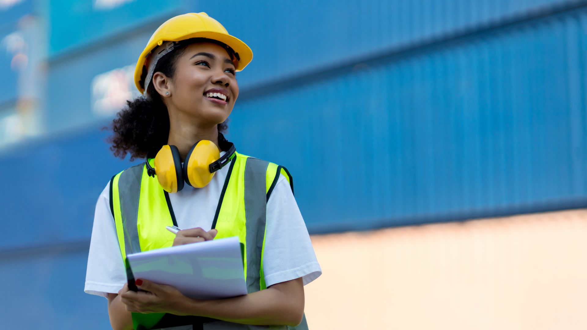 Why the employee experience must be factored into modern FSM thinking ...